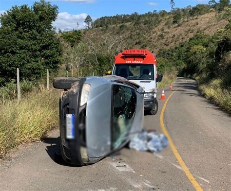 Motorista Morre Após Capotar Carro Em Juiz De Fora Zona Da Mata G1