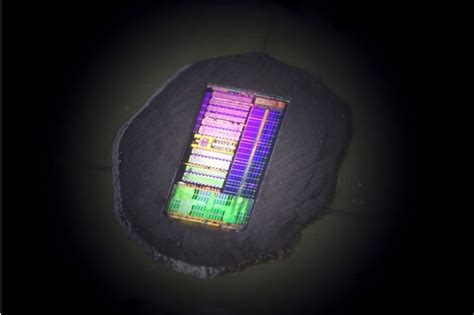Ultrafast Light Based Processor For Efficient Data Communications