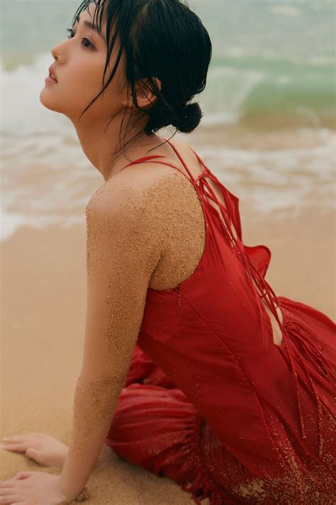 画像1013 原菜乃華、初水着姿で美ボディ披露 抜群スタイル際立つ先行カット続々公開＜はなのいろ＞ モデルプレス