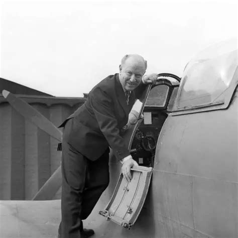 Fltlt James Andgingerand Lacey Veteran Battle Britain Cockpit Spi 1968