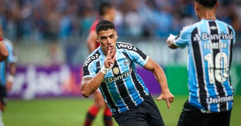 gol de Suárez Grêmio vence o Brasil Pel O Nacional