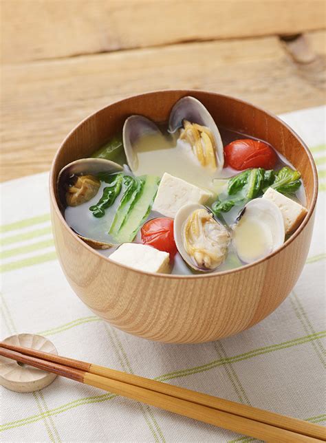 野菜たっぷり！具沢山のおかず味噌汁 By 日新火災 【クックパッド】 簡単おいしいみんなのレシピが394万品