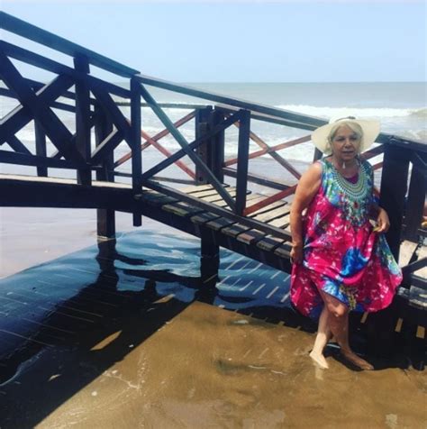 Las Fotos De La Mamá De María Becerra Dónde Vive Y Cómo La Crío Mdz