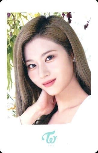 駿河屋 【買取】twiceサナ「twice3」リリース記念グッズ フォトカードセット（女性コレクションカード）