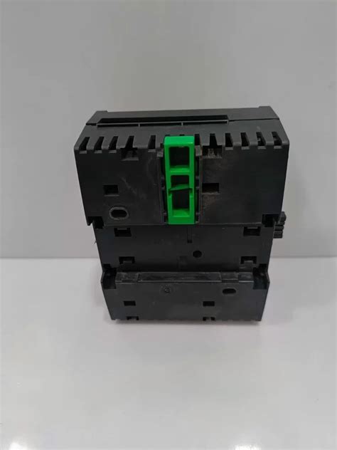Schneider Ui 16 Universal Input Module Sxwui16xx10001 16ch Input