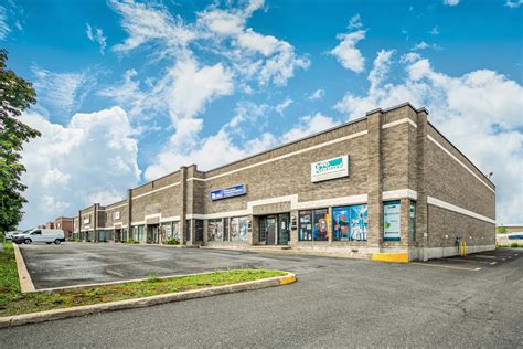 908 926 Rue Jean Neveu Pure Industrial