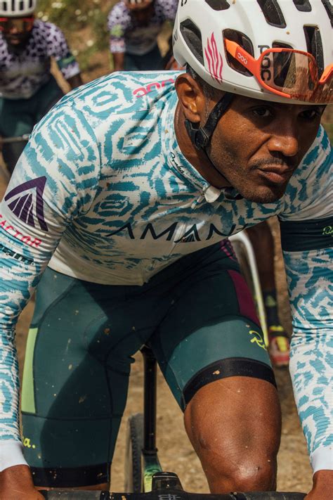 Amani Mens Pro Team Training Cargo Bib Shorts Rapha