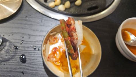 구디삼겹살 전문 골드식당 숯불로 지글지글 맛있게 구디회식 장소 추천