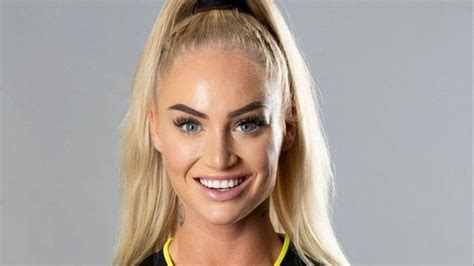 Alisha Lehmann Surge De BiquÍni Fio Dental Em Miami Beach Youtube