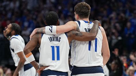 Luka Doncic Kyrie Irving Fuel Surging Mavs 22 Point Comeback Espn