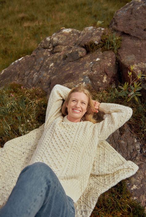 Aran Wool Womens Sweater Cream Aran Woollen Mills