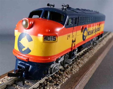 Tyco 224 03 Ho Usa Diesel Locomotive F9 Chessie System 4015 Lightning