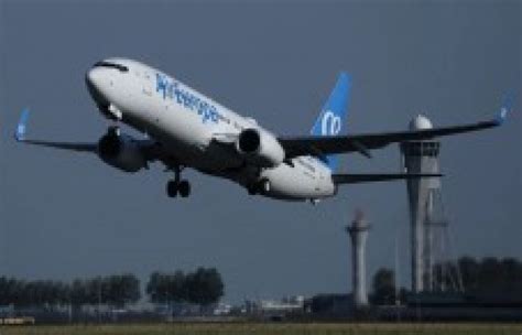 Los pilotos de Air Europa piden conocer los planes de la compañía a