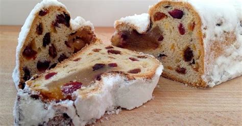 Veganoo Vegan Reviews Christmas Cake Kuchenmeister Cranberry Stollen