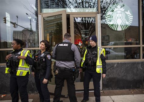 Starbucks Fires Hero Missouri Baristas Who Prevented Armed Robbery