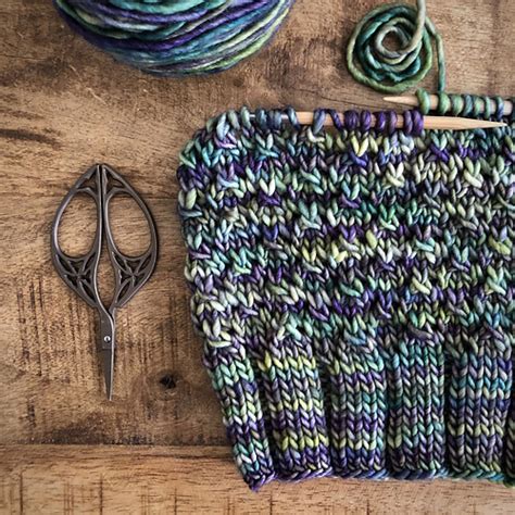 Ravelry Rose Hip Beanie Pattern By Kari Pedersen