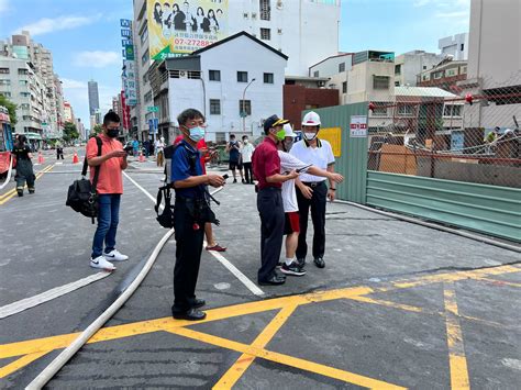 建案施工不慎造成道路塌陷 工務局開罰並勒令停工