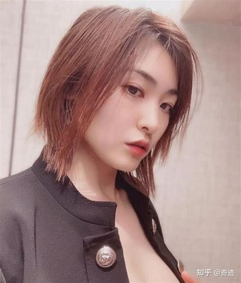 日巴混血格斗家三岳优奈 知乎