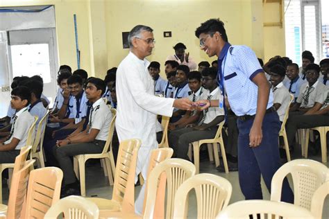 Isro Mobile Expo Kshatriya Vidhya Sala English Medium School