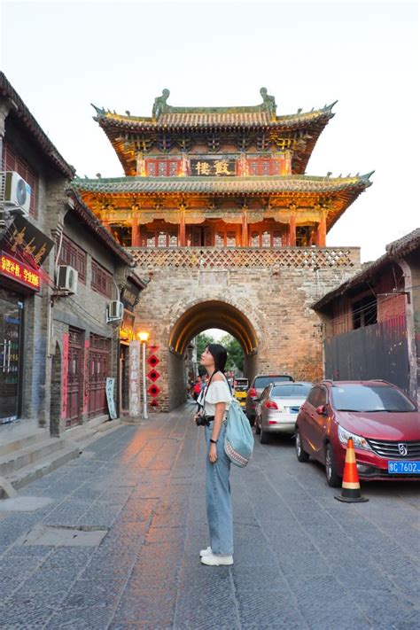 河南走跳洛陽搭乘時光機穿梭麗景門十字街洛邑古城 顧顧走啦 欣傳媒旅遊頻道