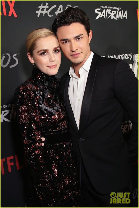 Kiernan Shipka Ross Lynch Enjoy A Spooky Night At Sabrina L A