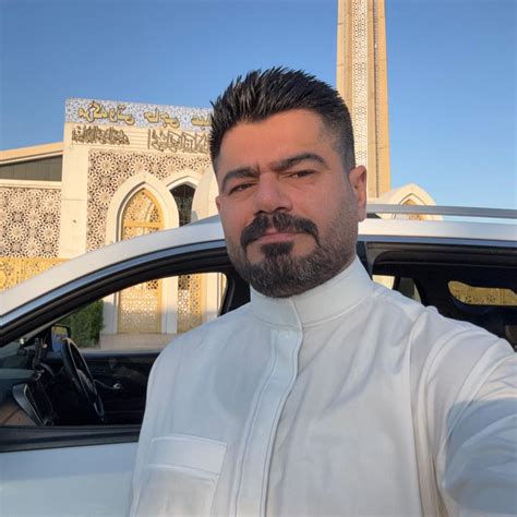 حلقة خاصة وحصرية مع الفنان حسين التركي متزن مع عمر الجمال عمر الجمال Facebook