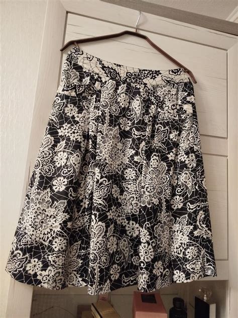 Шовкова спідниця — ціна 170 грн у каталозі Міді спідниці Купити жіночі речі за доступною ціною