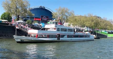 쾰른 구시가지를 따라 떠나는 라인강 시티 크루즈 투어비스 투어and티켓