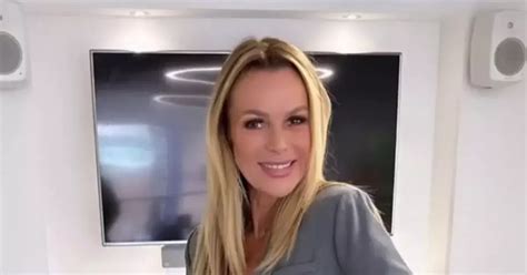 When Amanda Holden Stripped Down To A Tiny Black Bikini On Her Getaway