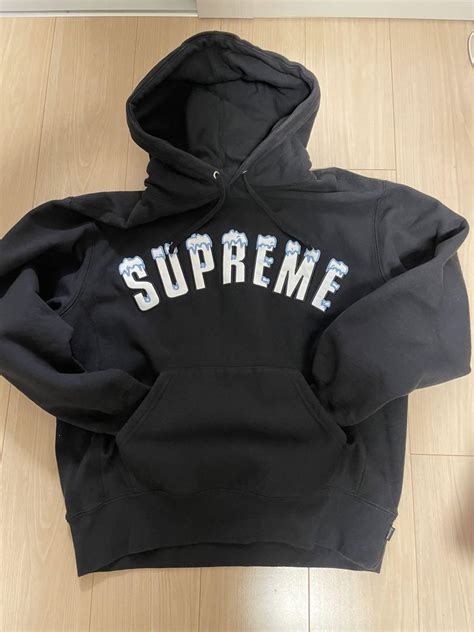 【人気モデル】supreme Icy Arc Hooded Sweatshirt メルカリ