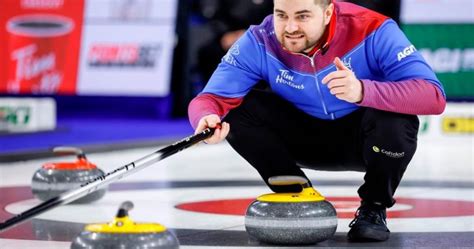 Winnipegs Team Dunstone Chosen Top Seed For Manitoba Mens Curling