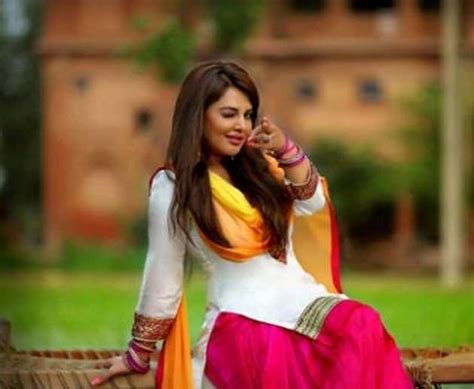Khushi Gadhvi Age Net Worth Wiki Height And More 2024 The Personage
