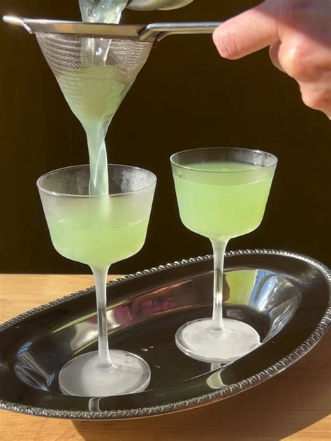 Lemongrass Pandan Gimlet — Cooking With Rel