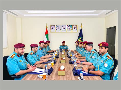 اجتماع القيادة العليا التاسع بشرطة الشارقة يستعرض عدداً من محاور تطوير