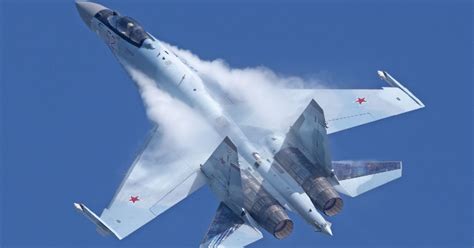 Росіяни бомблять поля які самі ж замінували Гуменюк