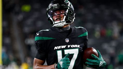 New York Jets Wide Receiver Garrett Wilsons First Catch Of Game Goes