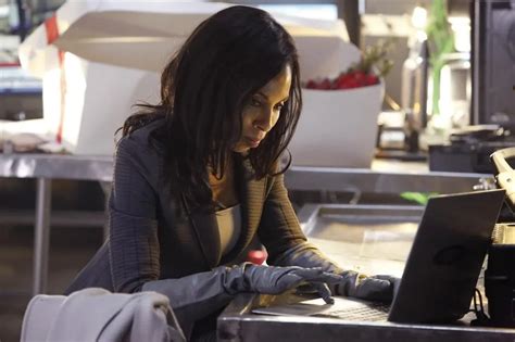 Life Lessons From Tv Moms Maya Lewis On Scandal 20140416
