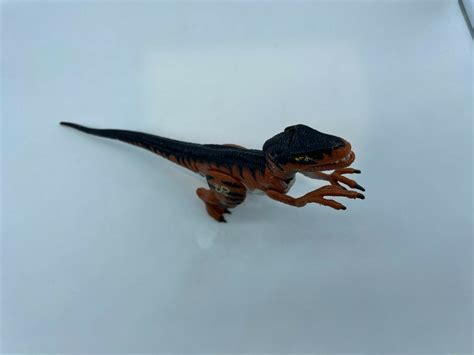Mavin Jurassic Park Velociraptor Dinosaur Strike 1993 Toy Jaws Raptor Jp 03 Kenner