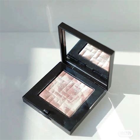 Bobbi Brown 芭比布朗｜打亮餅 金緻美肌粉 Pink Glow 迷你打亮餅 4g五花肉 高光 蝦皮購物
