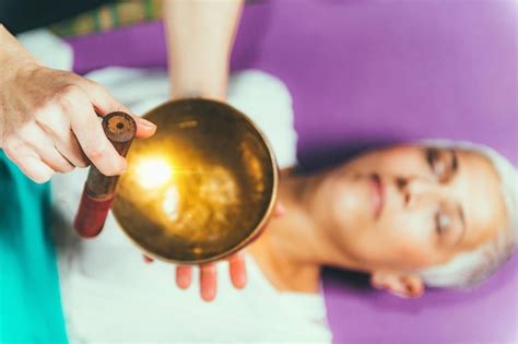 Premium Photo Sound Meditation Tibetan Singing Bowl