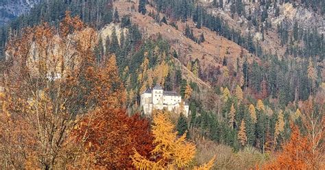 Schloß Lichtenberg in Saalfelden am Steinernen Meer Schöne Heimat