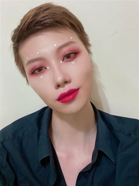 仿妝 仿妝不仿人 超級辣妹金泫雅🔥 美妝板 Dcard