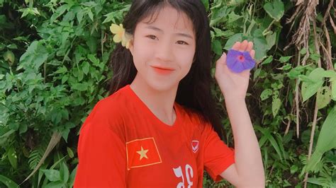 nét đẹp cầu thủ Thanh Nhã YouTube