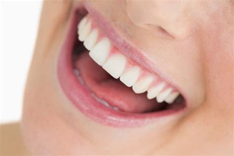歯並びの印象は超重要！女子に対して厳しい言葉も Sirabee