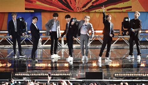 방탄소년단 해외가수 최초 사우디서 스타디움 공연 사회 Korea Daily Times 코리아 데일리 타임스ㅡ
