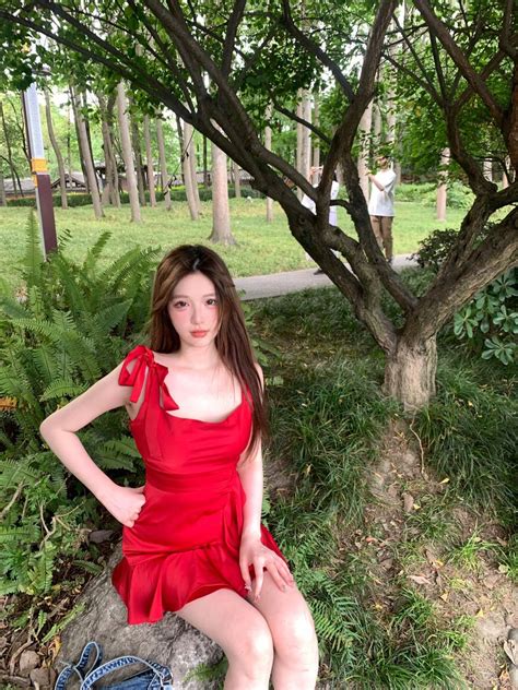 馨馨子啊 On Twitter 想听我在床上叫你什么？
