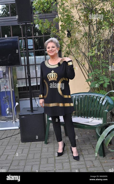 Dagmar Frederic Where Stockfotos Und Bilder Kaufen Seite 2 Alamy