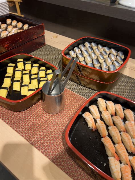 大江戸温泉物語 下呂新館 夕食バイキング【伝説の料理人監修の豪華バイキング♪日帰りディナー4038円】 バイキング馬鹿一代