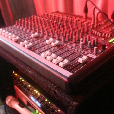 Stream DJ INDO TAU MALEBBI TA BREAKBEAT TERBARU 2023 Ayuki Lovers