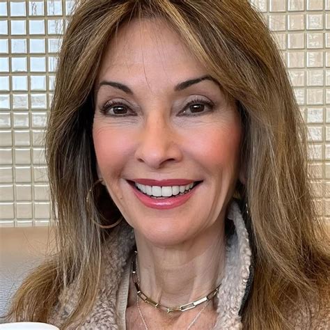 Susan Lucci 78 Wows In Little Black Dress As She Poses Alongside